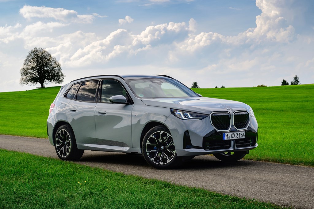 BMW X3 (2026) boot space & practicality