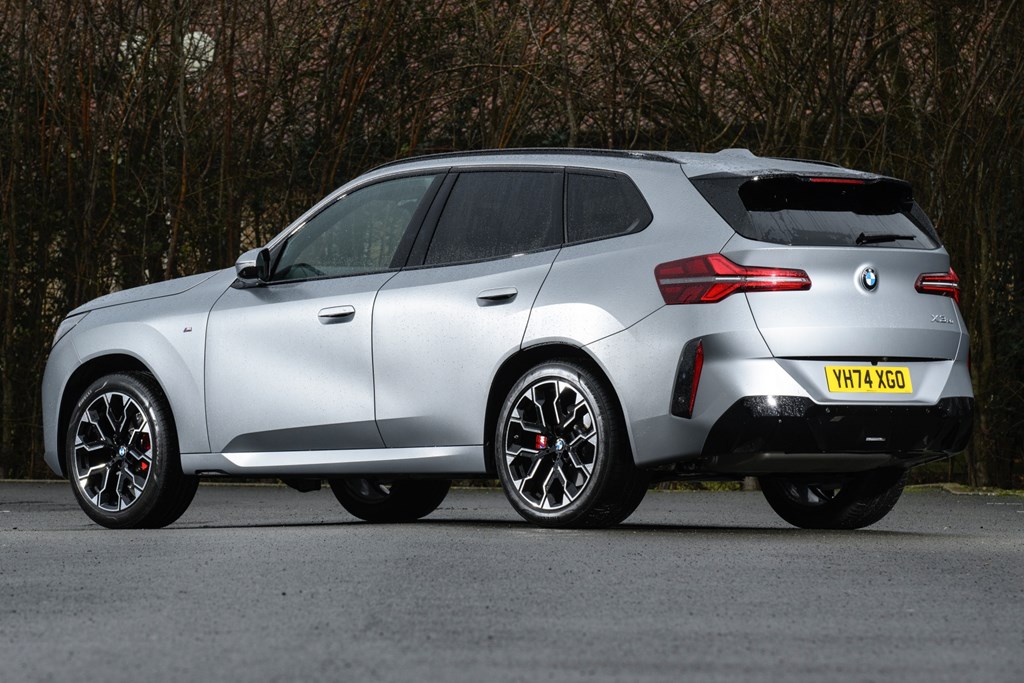 BMW X3 (2026) boot space & practicality