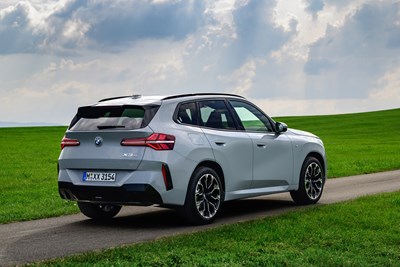 BMW X3 (2026) boot space & practicality