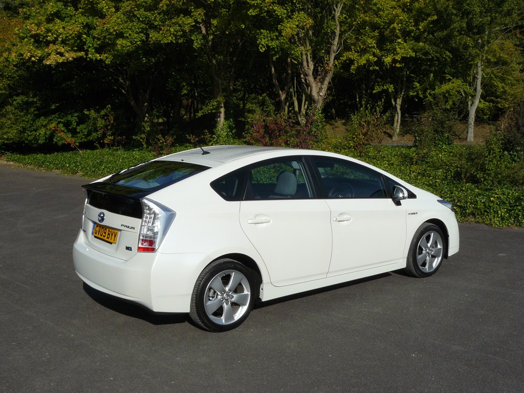Used Toyota Prius Hatchback (2009 - 2015) boot space & practicality