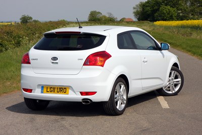 Used Kia ProCeed Hatchback (2008 - 2012) boot space & practicality