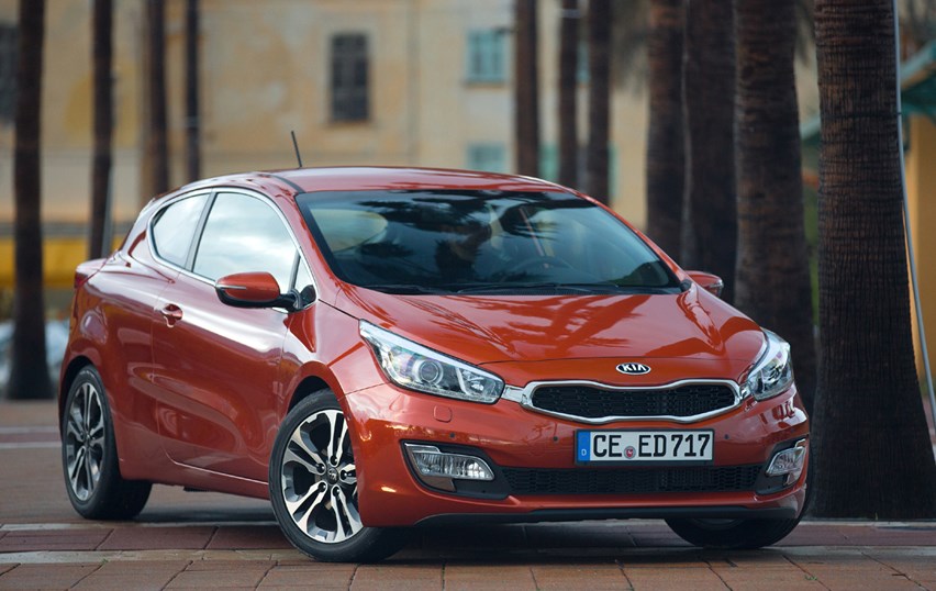 Used Kia ProCeed Hatchback (2013 - 2019) boot space & practicality