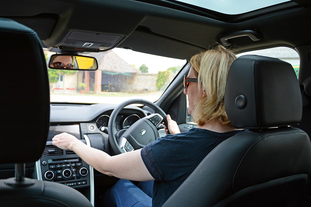 Land Rover Discovery Sport (2019) long-term test | Parkers