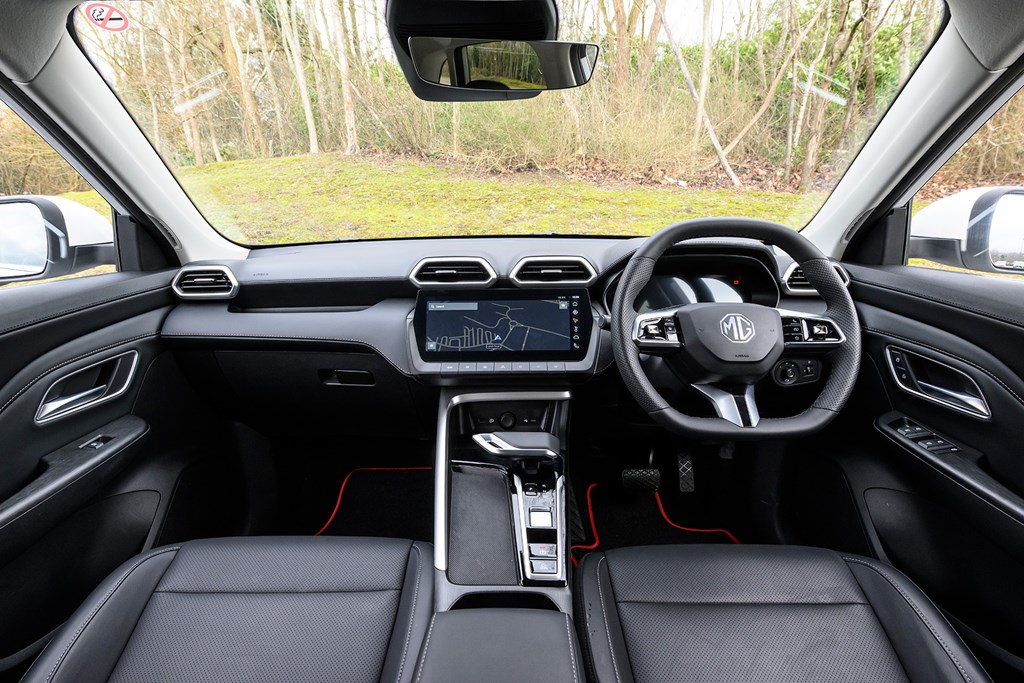 MG ZS (2025) interior