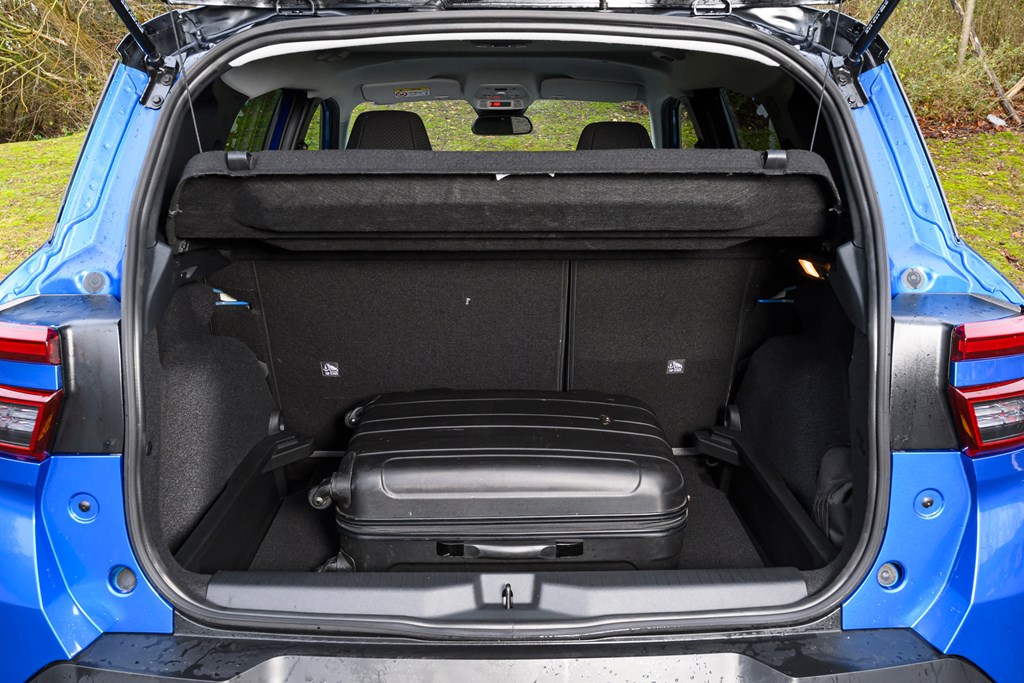 Vauxhall Frontera (2026) review: A spacious and temptingly priced crossover