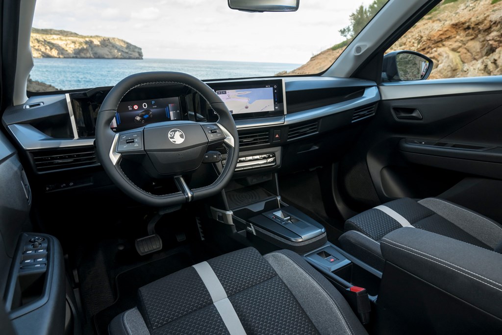 Vauxhall Frontera Review (2025)