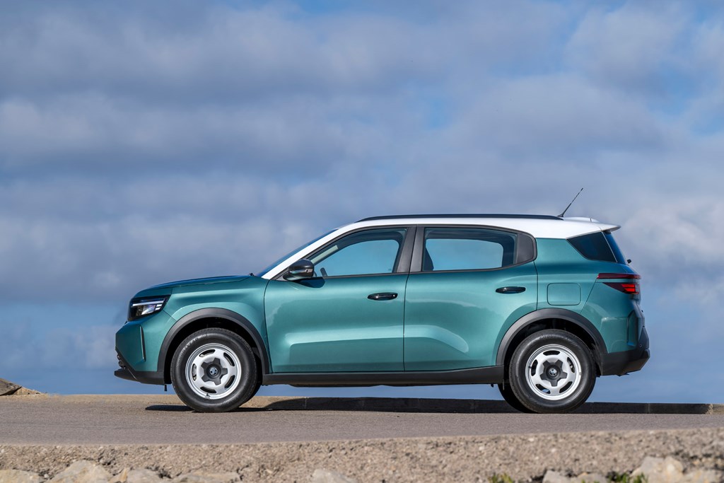 Vauxhall Frontera Review (2025)