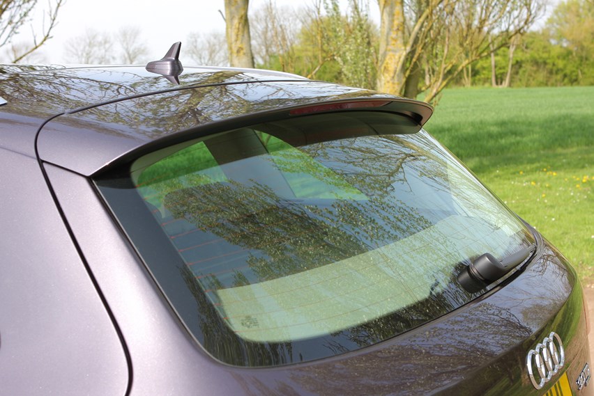 Used Audi Q5 Estate (2008 - 2016) boot space & practicality