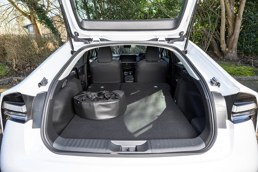 Toyota Prius (2025) boot space & practicality