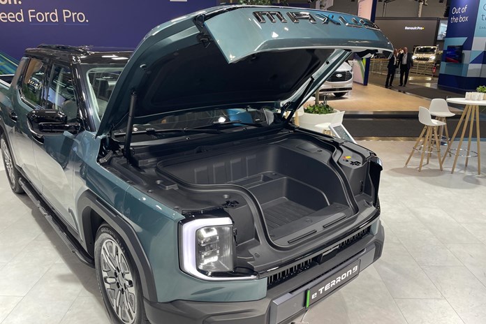 Maxus eTerron 9 – Europe’s first electric four-wheel drive pickup truck