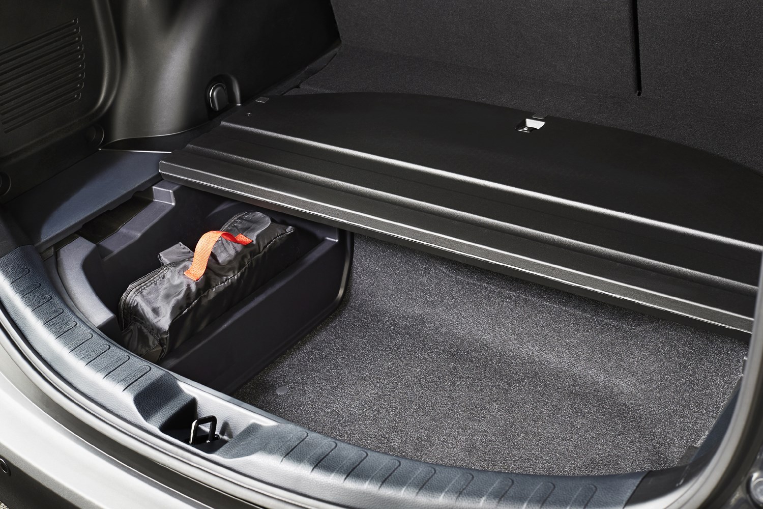 Used Toyota RAV4 Estate (2013 - 2019) boot space & practicality