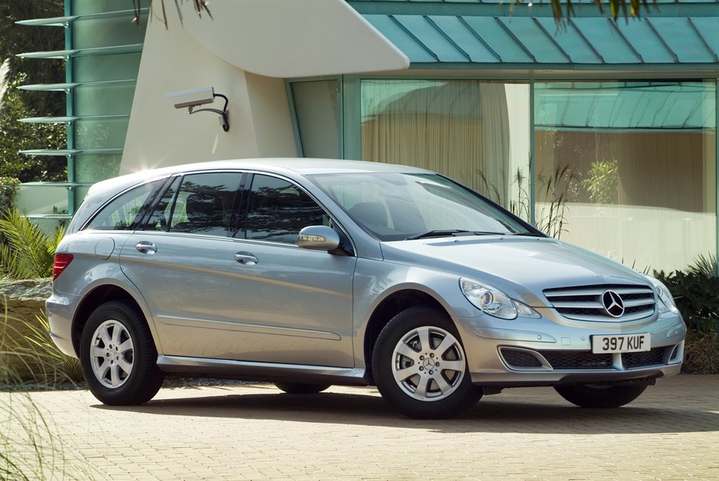 Used Mercedes-Benz R-Class Estate (2006 - 2012) boot space & practicality
