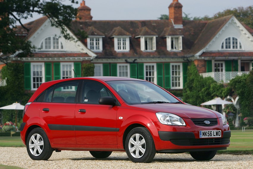 Used Kia Rio Hatchback (2005 - 2011) Review