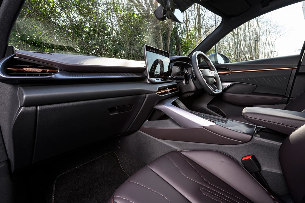 Cupra Terramar (2025) interior