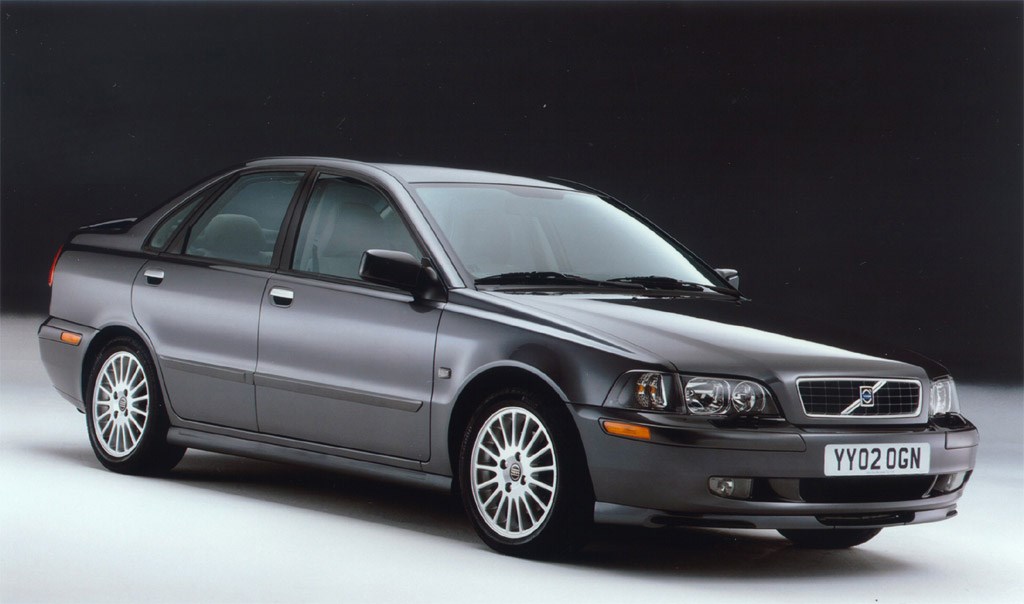 Used Volvo S40 Saloon (1996 - 2004) engines