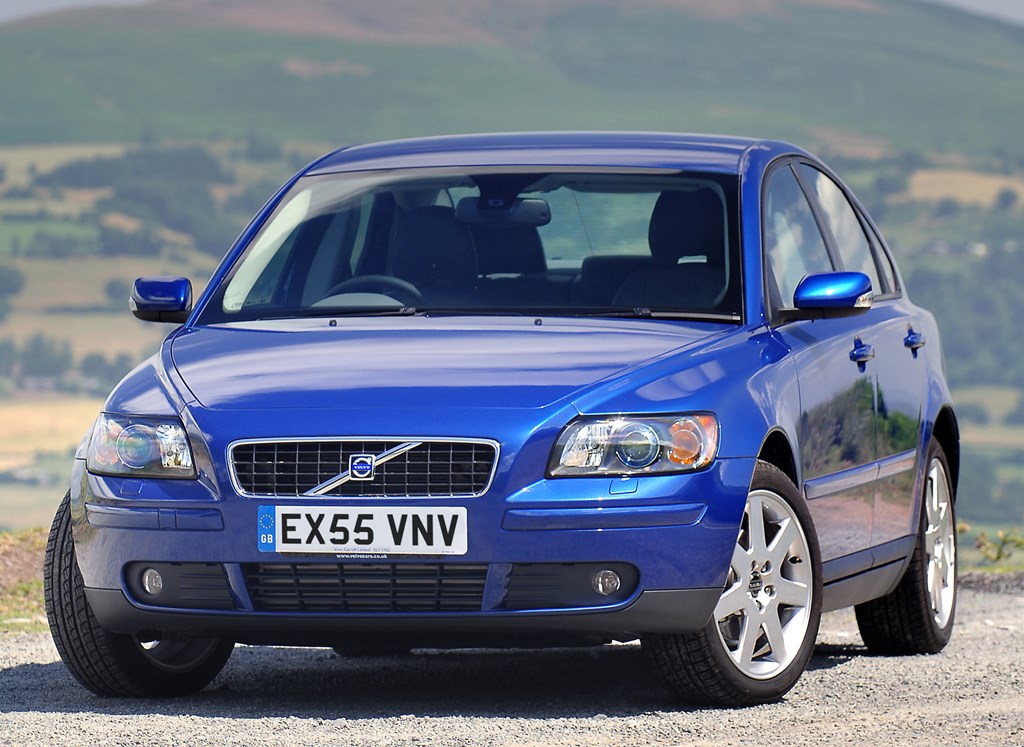 Used Volvo S40 Saloon (2004 - 2012) boot space & practicality