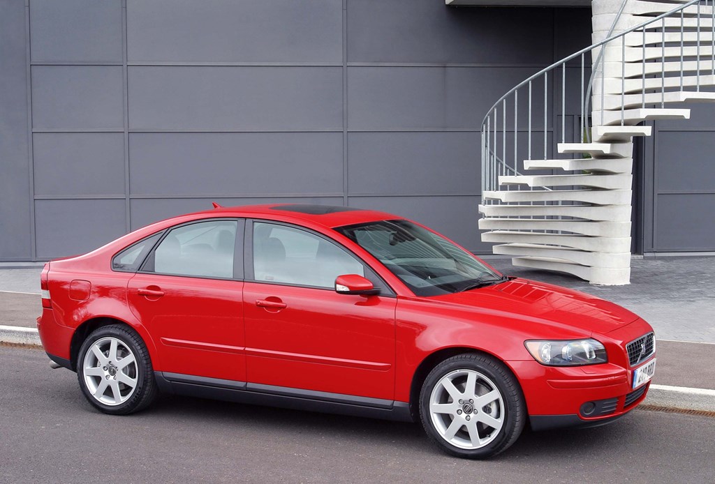 Used Volvo S40 Saloon (2004 - 2012) Review