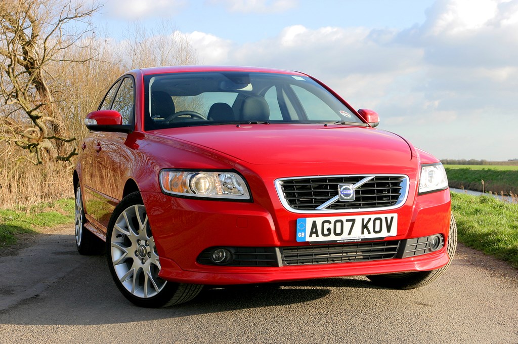 Used Volvo S40 Saloon (2004 - 2012) Review