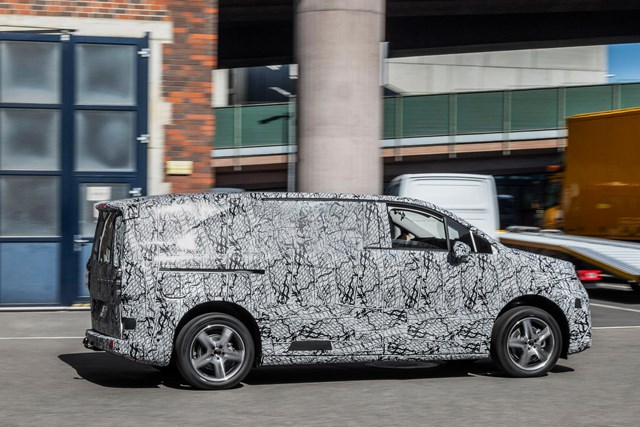 The futuristic new Mercedes-Benz Sprinter, now set to come with diesel ...