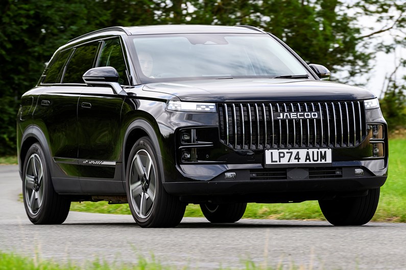 JAECOO 7 SUV (2024 - 2026) specs & dimensions | Parkers