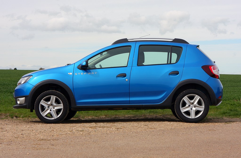 Used Dacia Sandero Stepway (2013 - 2021) Review