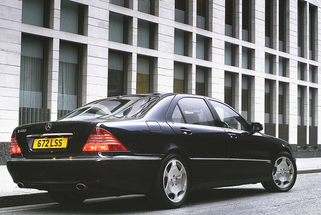 Used Mercedes-Benz S-Class Saloon (1999 - 2005) boot space & practicality