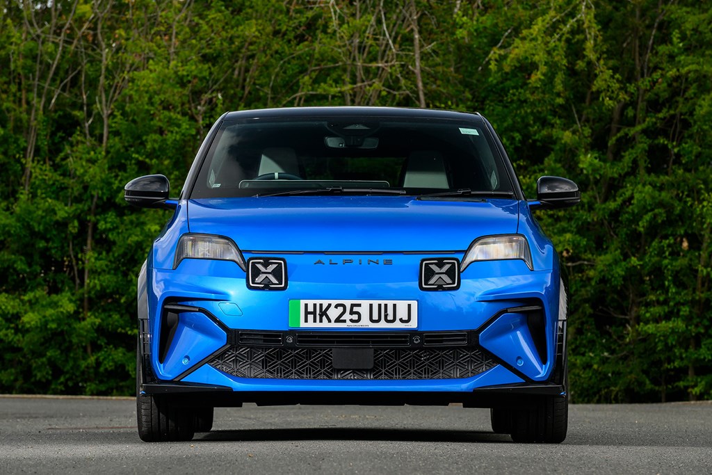 Alpine A290 review: Upmarket and slightly quicker Renault 5
