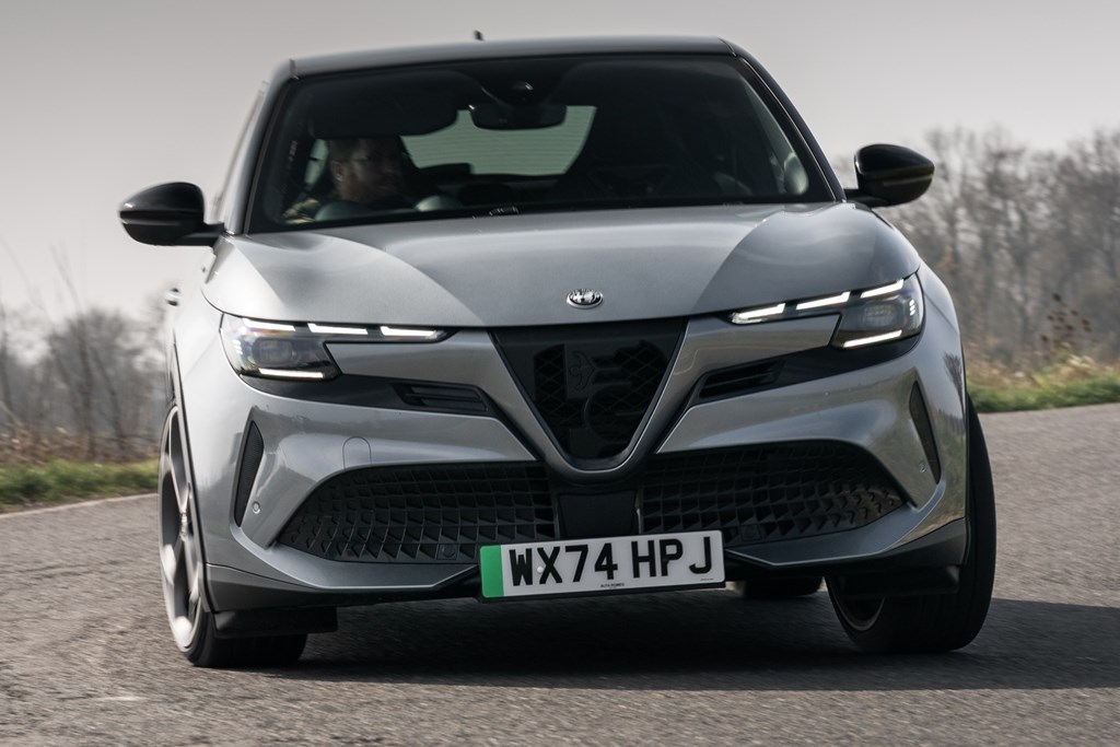 Alfa Romeo Junior Veloce review | Electric hot hatch with spirit