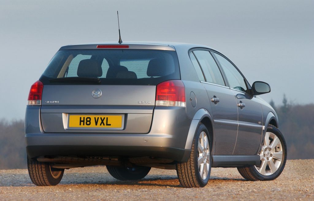 Used Vauxhall Signum Hatchback (2003 - 2008) interior