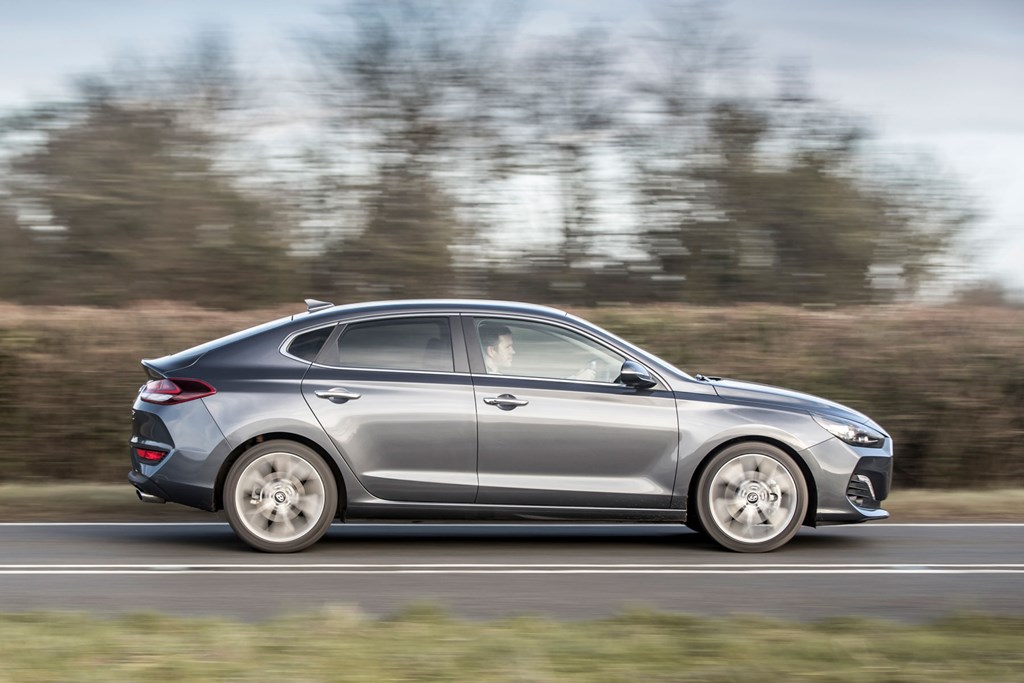 Used Hyundai i30 Fastback (2018 - 2022) boot space & practicality