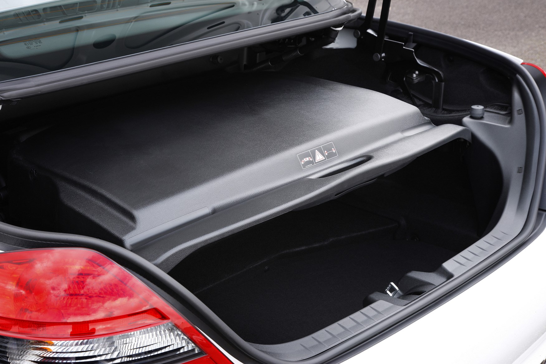 Used Mercedes-Benz SLK Roadster (2004 - 2011) boot space & practicality