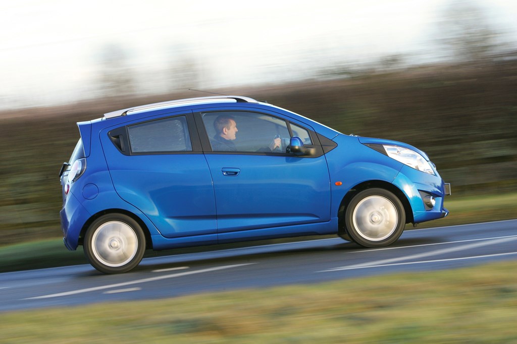 Used Chevrolet Spark Hatchback (2010 - 2015) Review