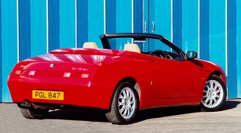 Used Alfa Romeo Spider Convertible (1996 - 2004) Review