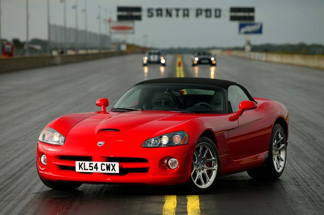 Used Dodge SRT-10 Roadster (2005 - 2007) boot space & practicality