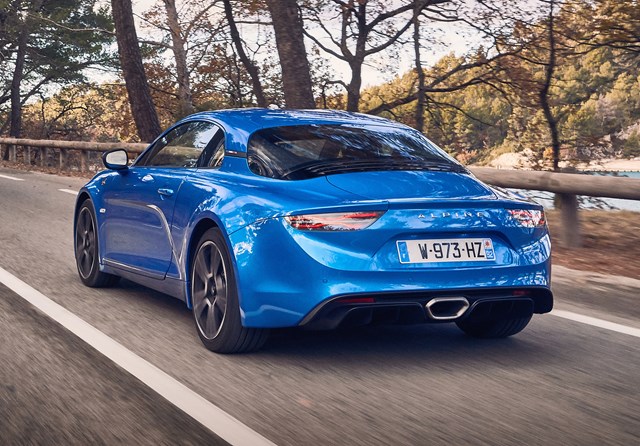 Alpine A110 (2026) boot space & practicality