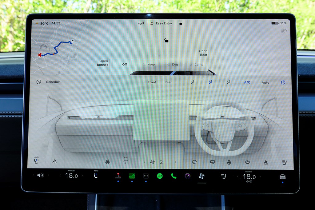 Tesla Model Y (2026) boot space & practicality