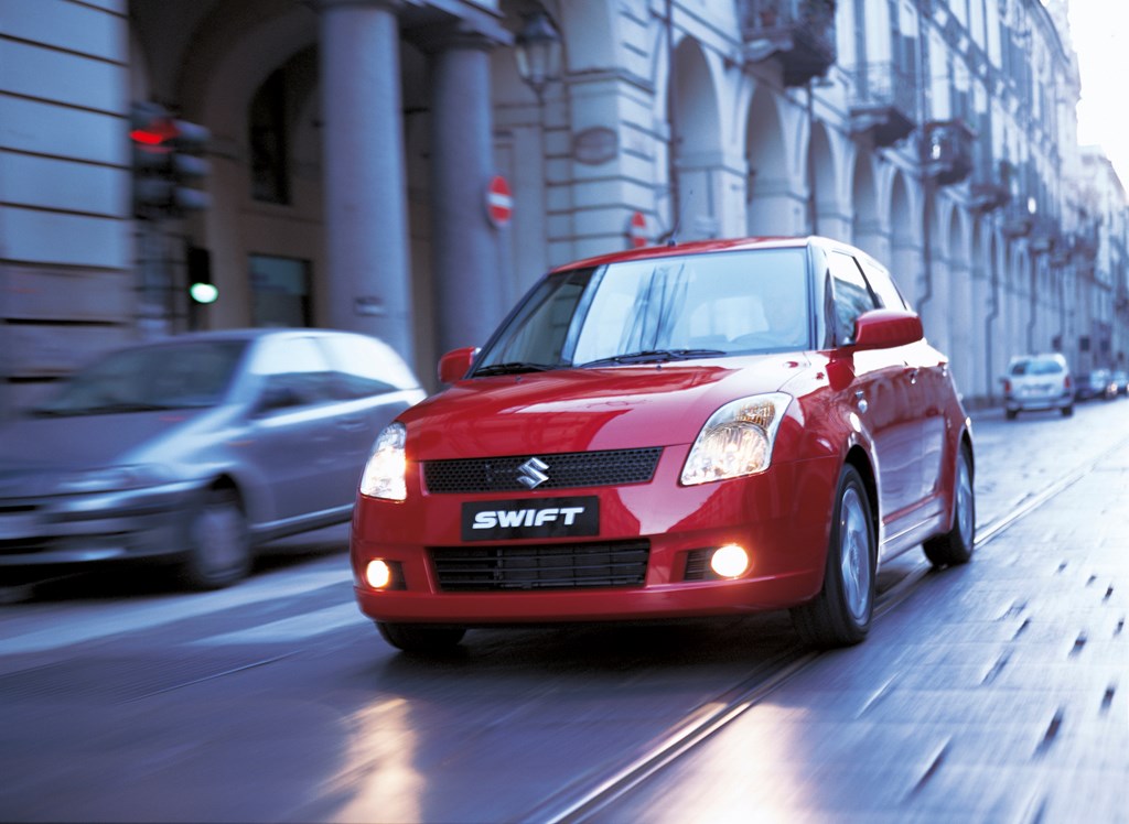 Used Suzuki Swift Hatchback (2005 - 2011) Review