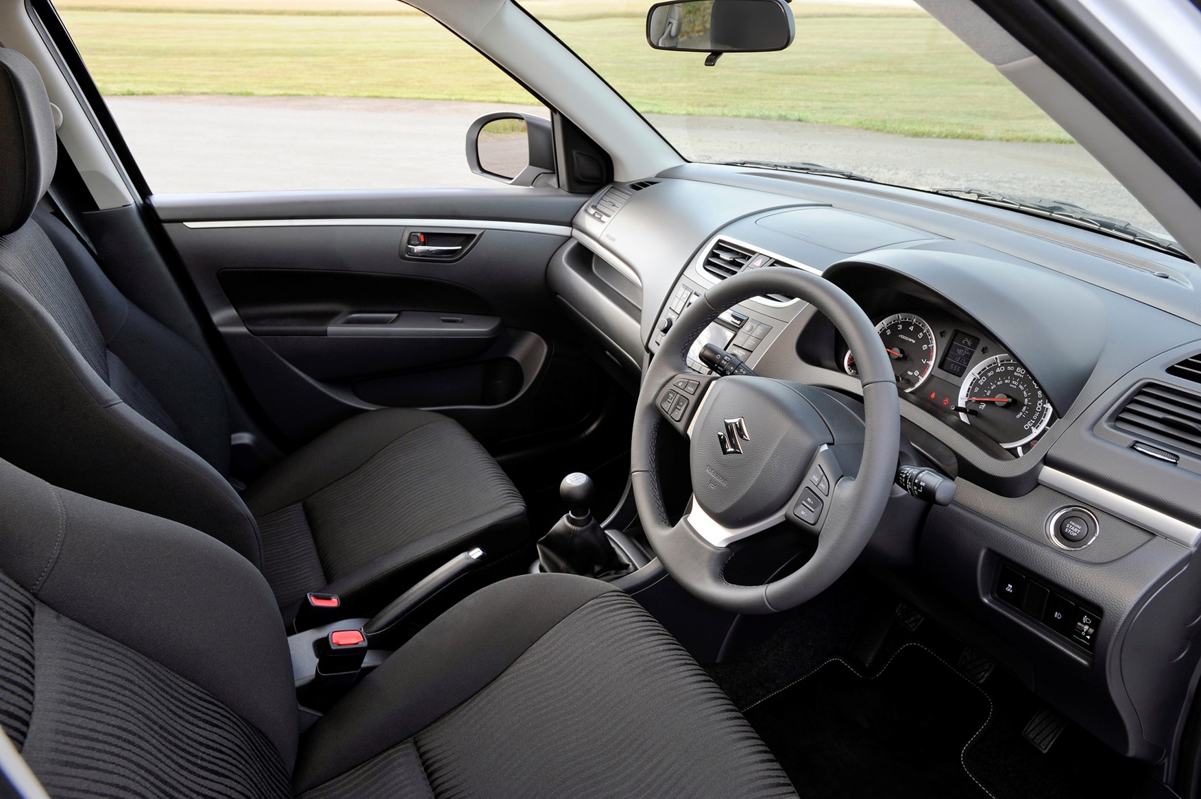 Used Suzuki Swift Hatchback (2010 - 2017) interior