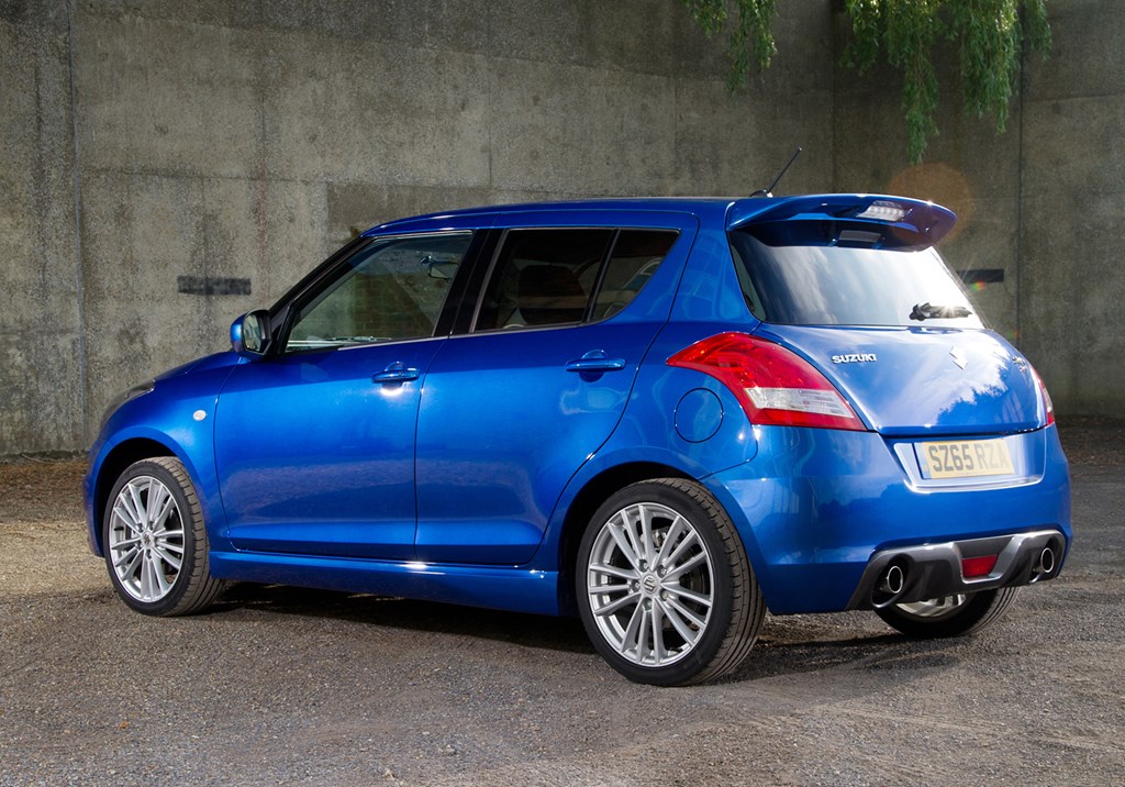 Used Suzuki Swift Sport (2012 - 2016) boot space & practicality