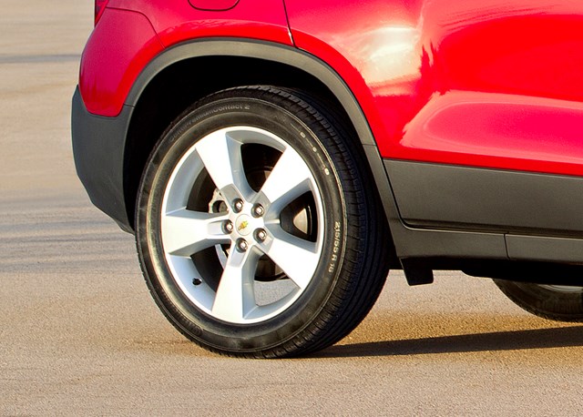 Used Chevrolet Trax Hatchback (2013 - 2015) boot space & practicality