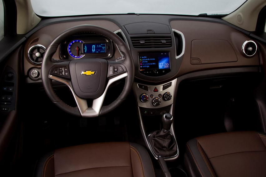 Used Chevrolet Trax Hatchback (2013 - 2015) interior