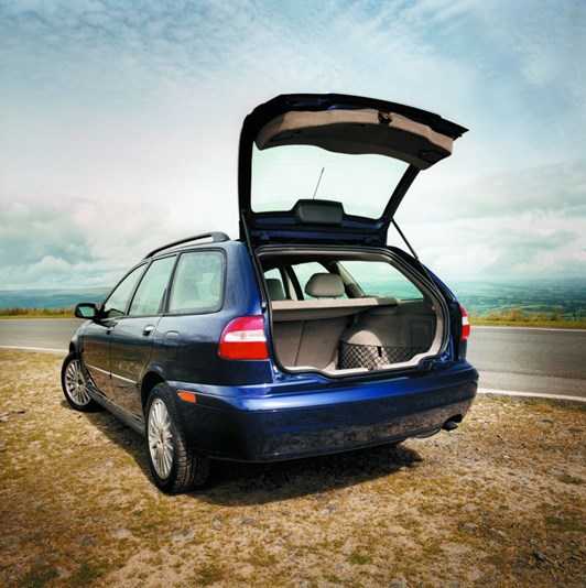 Used Volvo V40 Estate (1996 - 2004) boot space & practicality