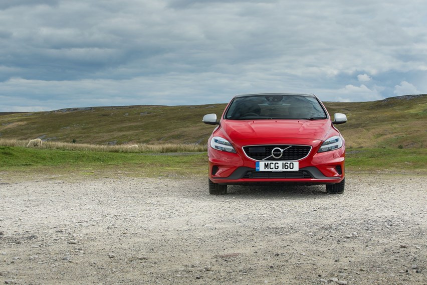 Used Volvo V40 Hatchback (2012 - 2019) Review