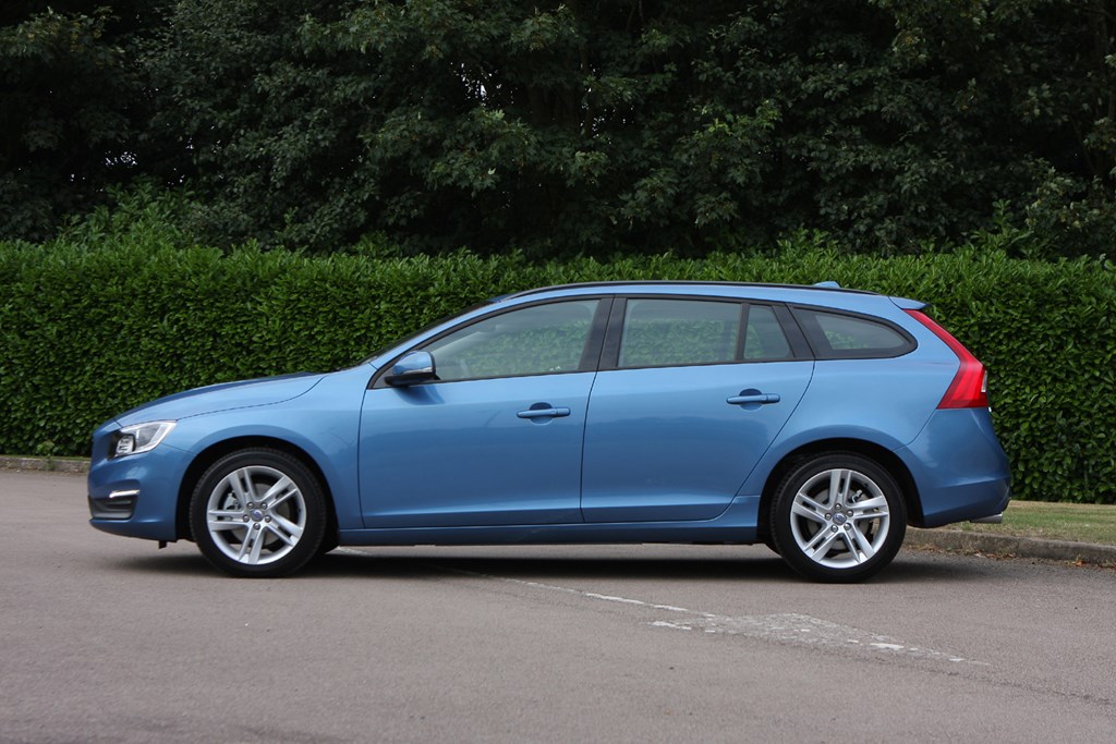 Used Volvo V60 Coupe (2010 - 2018) mpg, costs & reliability
