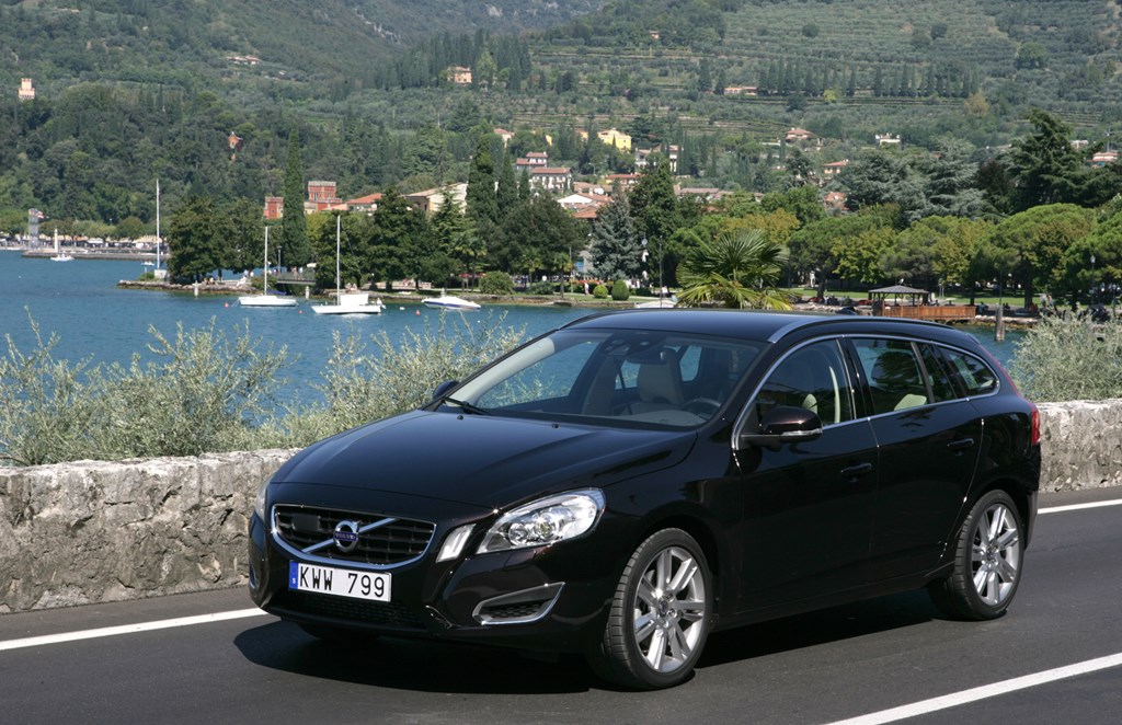Used Volvo V60 Coupe (2010 - 2018) interior