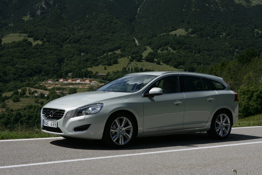 Used Volvo V60 Coupe (2010 - 2018) mpg, costs & reliability