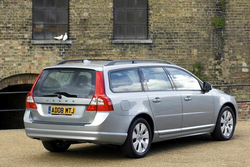 Used Volvo V70 Estate (2007 - 2016) Review