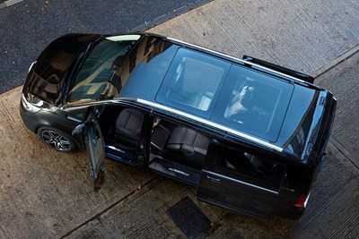 Mercedes-Benz V-Class (2023) Long Term Test | Parkers