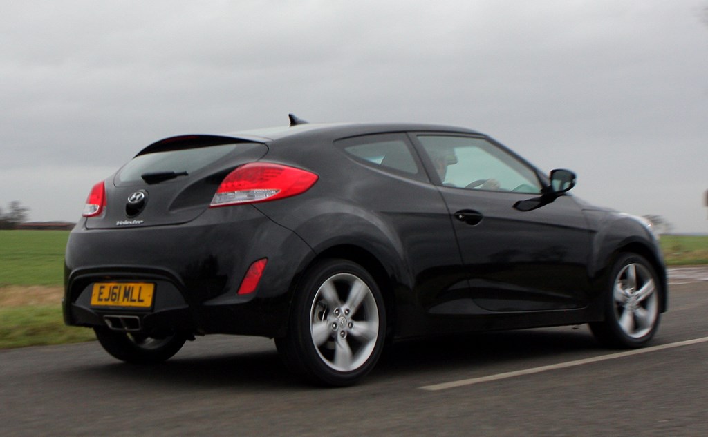 Used Hyundai Veloster Hatchback (2012 - 2014) boot space & practicality