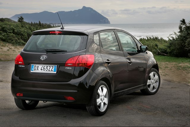 Used Kia Venga Estate (2010 - 2019) boot space & practicality